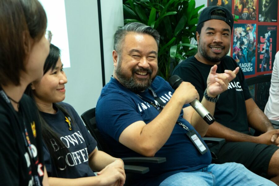 Meet the Insomniacs - What makes a great AAA artist? - Sparx*